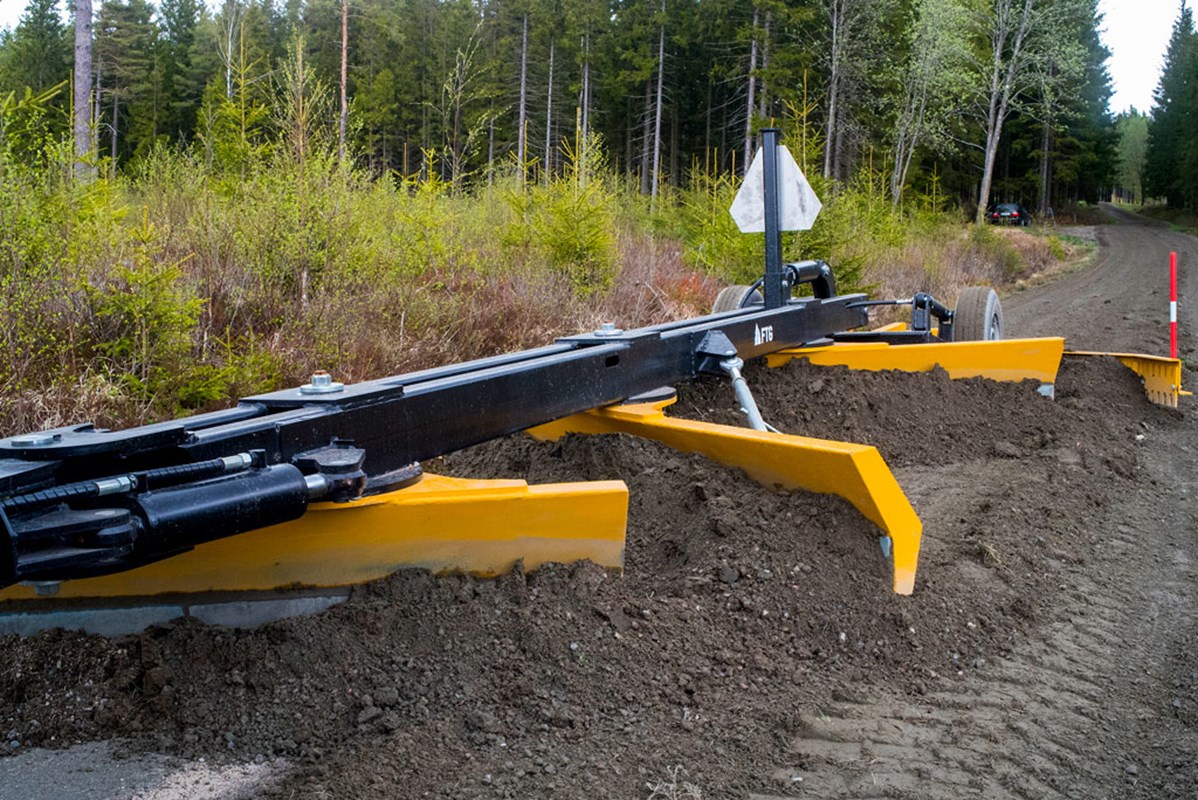 Road graders Archives - FTG Mowi